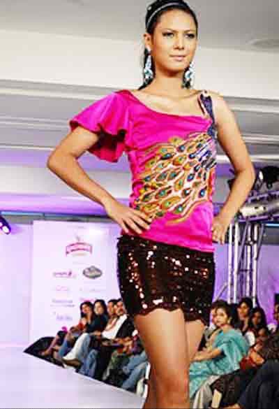 Nazia syed - Fashion Designer Profile