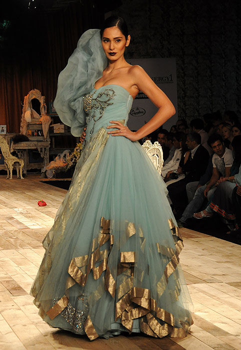 Shantanu and Nikhil - Fashion Designer Profile