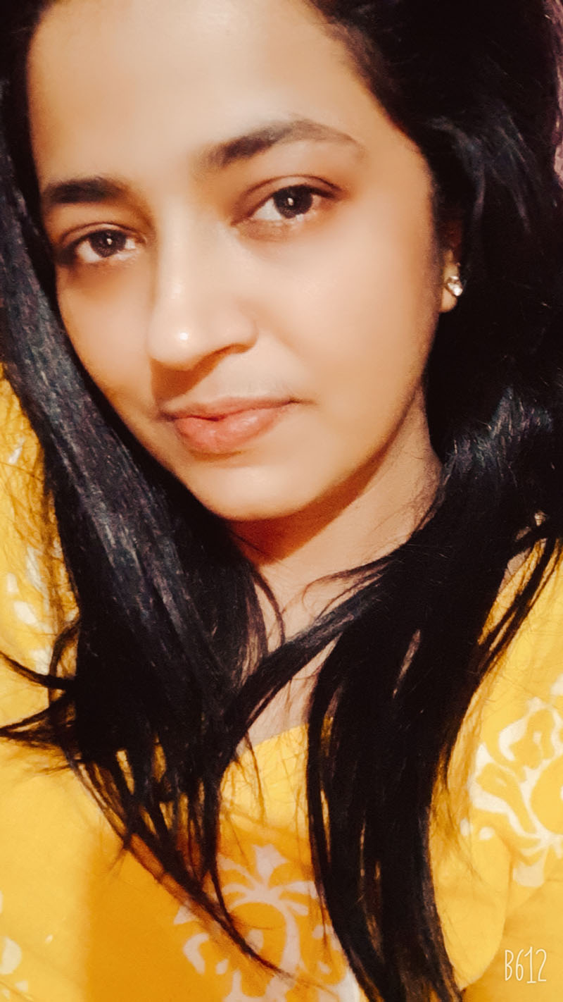 Pooja Model from Gaziyabad - India, Female Model Portfolio