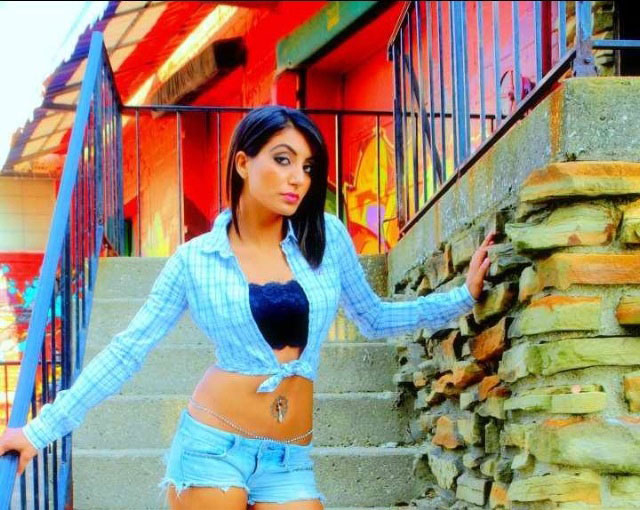 Rubi Model from Greenwood - United States, Female Model Portfolio